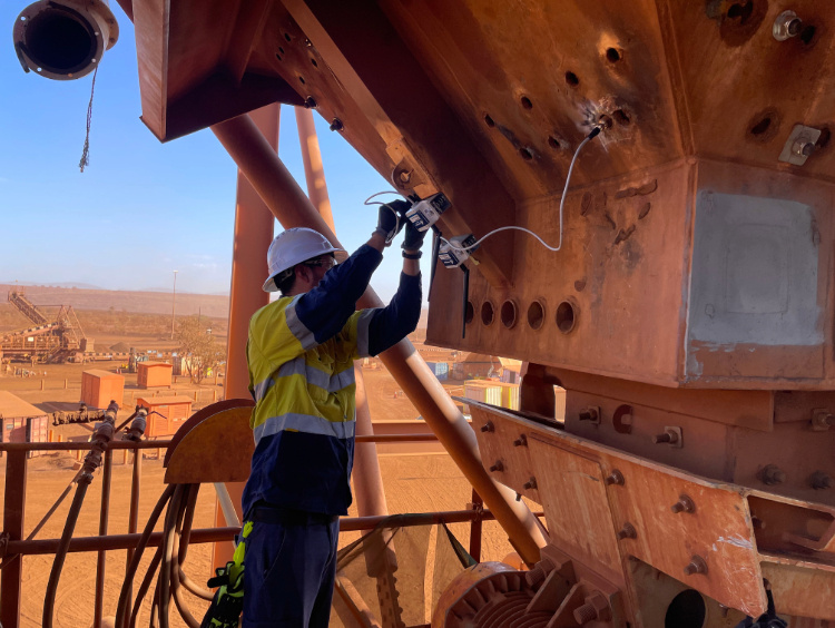 Developing a Performance and Monitoring Condition Dashboard for Bradken | Endava